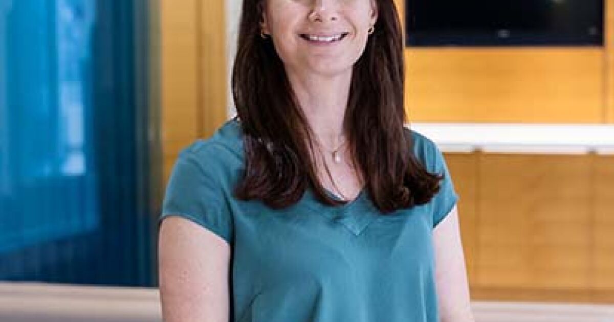 Sarah Williamson | Head of Commercial and Technology