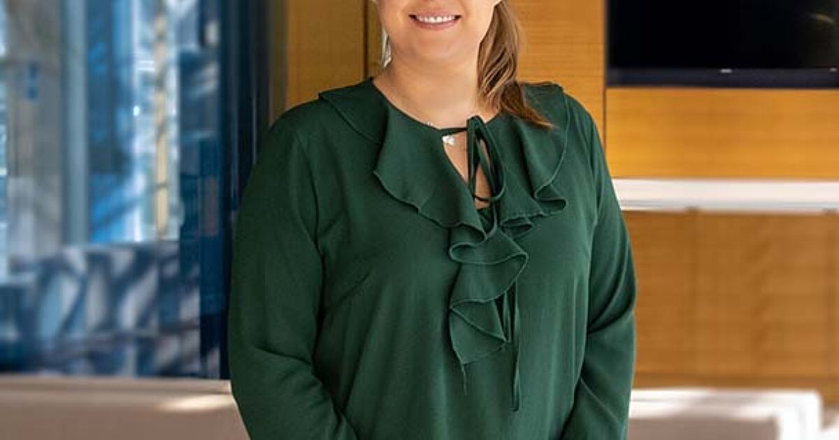 Maria Hobbs | Plot Sales and Residential Paralegal